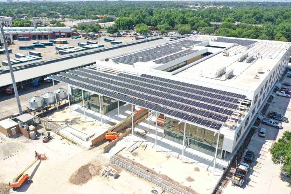 Cool Uses of Solar Panels in Texas Businesses and Homes